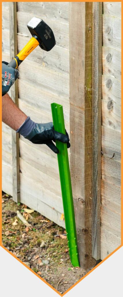 Fence Rescue – Quick & Easy Wooden Post Repair Stake